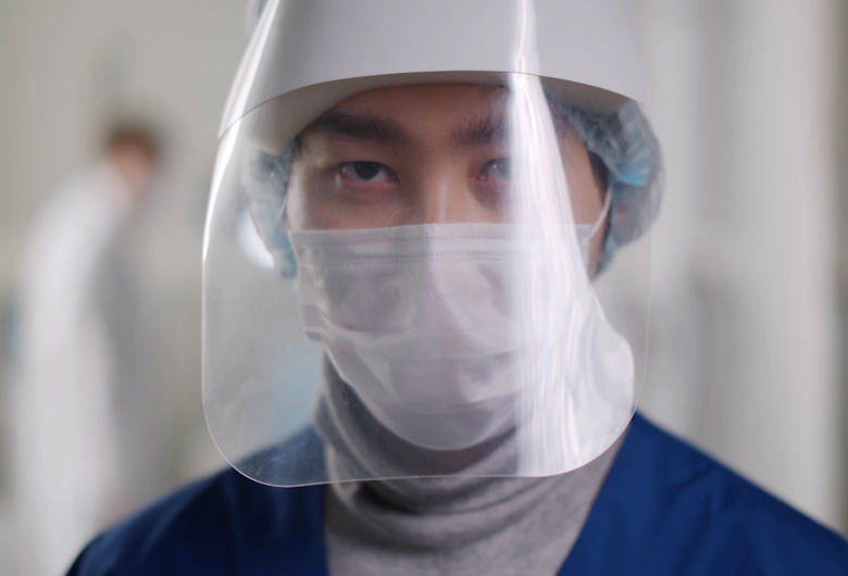 Mesh Visor: Pengertian, Fungsi, Keunggulan dan Cara Merawatnya