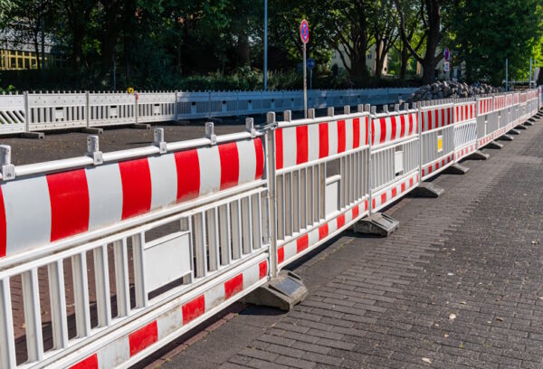 Traffic Cone: Fungsi, Jenis, dan Cara Penggunaannya di Jalan Raya
